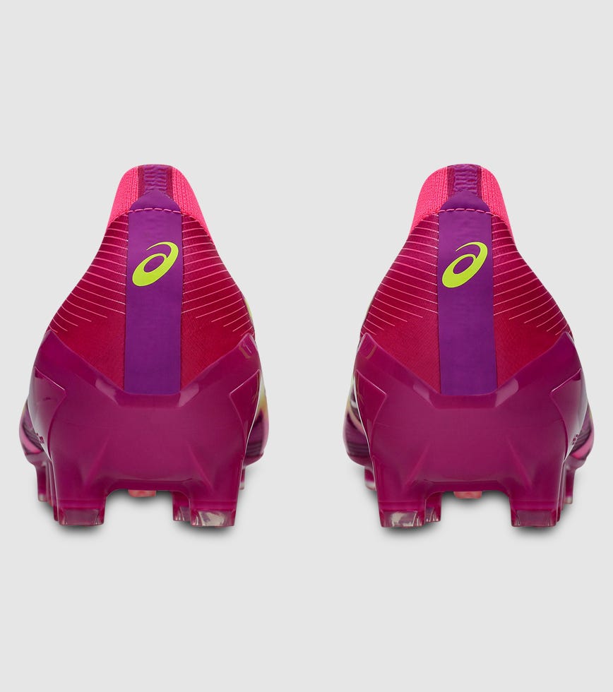 Asics Menace Football Boots | Shop Football Boots | The Athlete's Foot