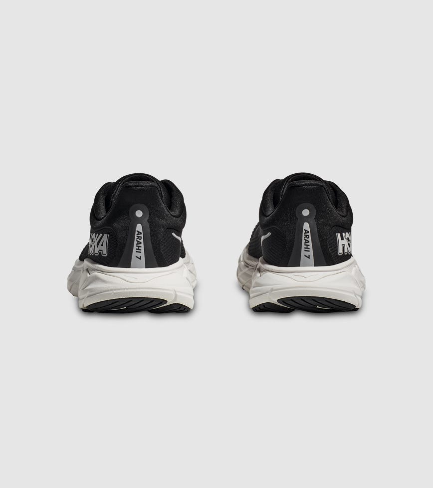 HOKA ARAHI 7 (2E WIDE) MENS BLACK WHITE | The Athlete's Foot