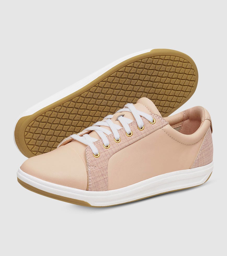 ASCENT STRATUS WOMENS TARTAN | The Athlete's Foot