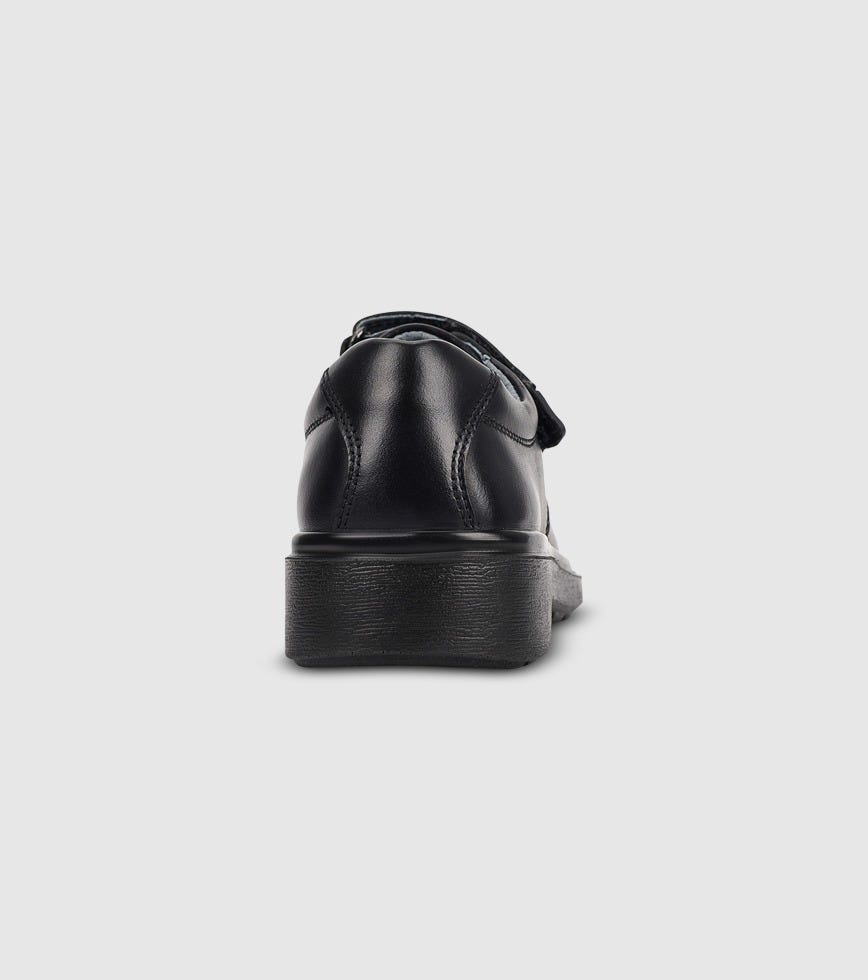 CLARKS DENVER E (PS) KIDS V-STRAP SCHOOL SHOES BLACK | The Athlete's Foot