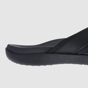 ORTHAHEEL TIDE III MENS BLACK | The Athlete's Foot