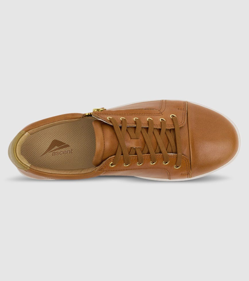 ASCENT STRATUS ZIP WOMENS TAN | The Athlete's Foot