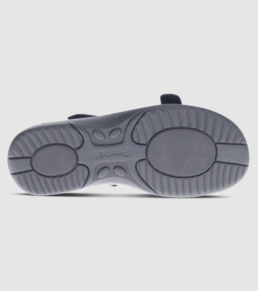 PROPET PEDWALKER 6.2 WOMENS BLACK | The Athlete's Foot