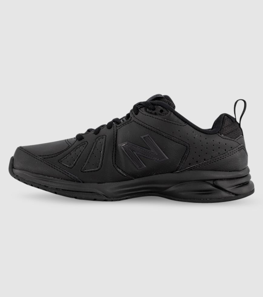 NEW BALANCE 624 V5 (2E) WOMENS BLACK BLACK | The Athlete's Foot